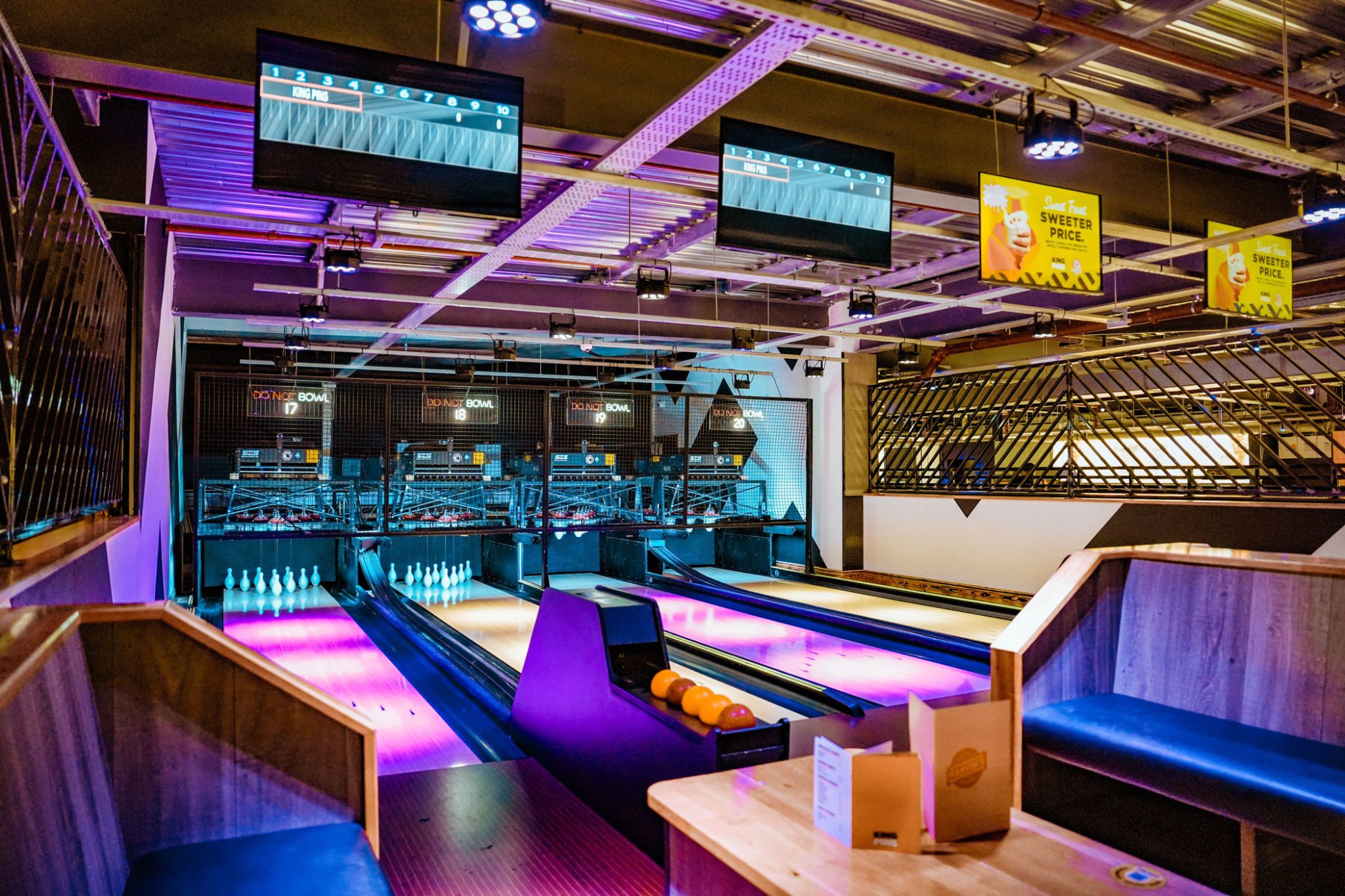 Duck Pin Bowling Installation Specialists | Lynx Bowling UK
